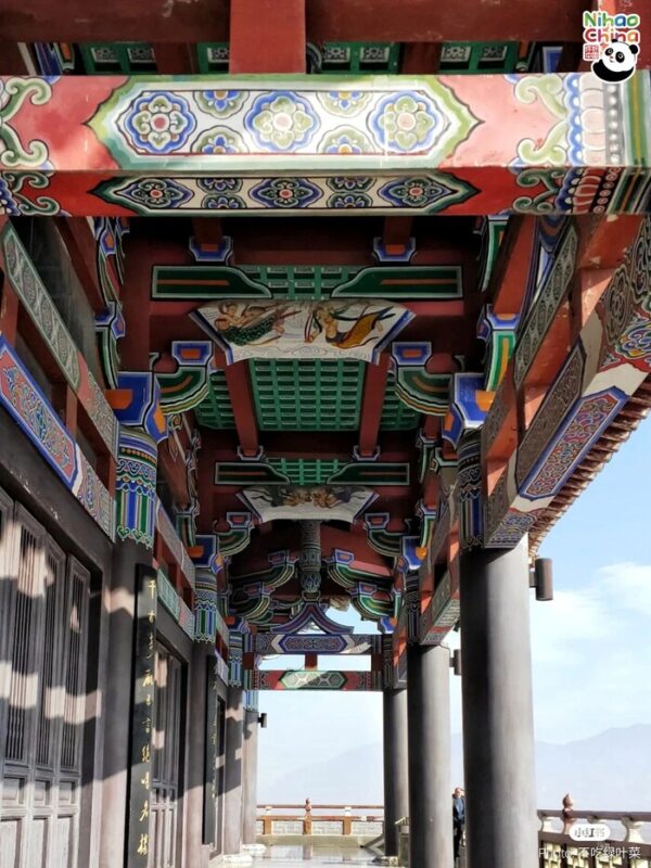 หอนกกระสา (Stork Tower) - ศูนย์วัฒนธรรมจีน